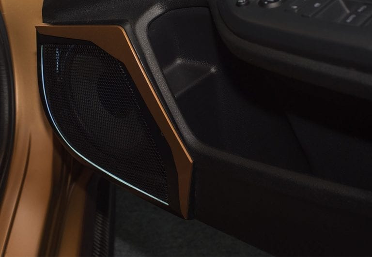 Common Car Stereo Problems, Symptoms, Solutions: Aftermarket Stereos
