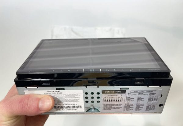 Alpine iLX-W650 First Look Review & Feature Demo - CarAudioNow